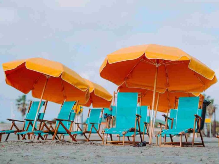 7 Rekomendasi Kursi Outdoor Terbaik - Blog ruparupa