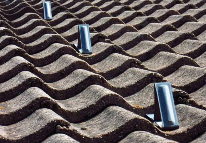 Mengenal 5 jenis Material Atap, Umum Digunakan - Blog ruparupa