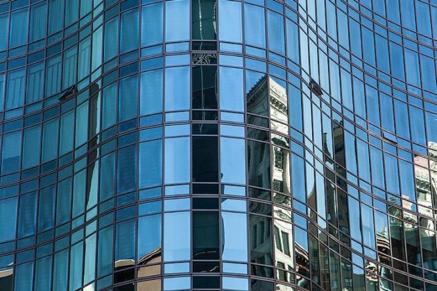 10 Jenis Kaca yang Paling Umum Digunakan untuk Hunian - Blog ruparupa