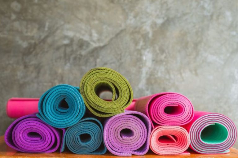 Perbedaan Ukuran Matras Pada Pertandingan Senam - Blog ruparupa