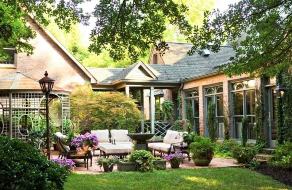 10 Desain Ruang Tamu Terbuka yang Nyaman - Blog ruparupa