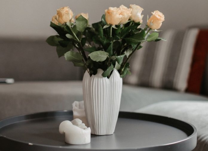 20 Ide Penataan Bunga di Ruang Tamu - Blog ruparupa