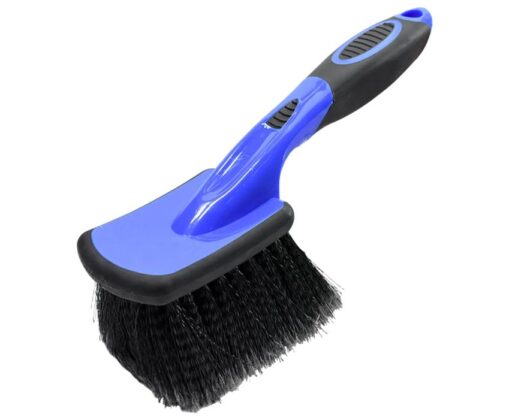 Kapan dan Seberapa Sering Idealnya untuk Cuci Mobil? - Blog ruparupa