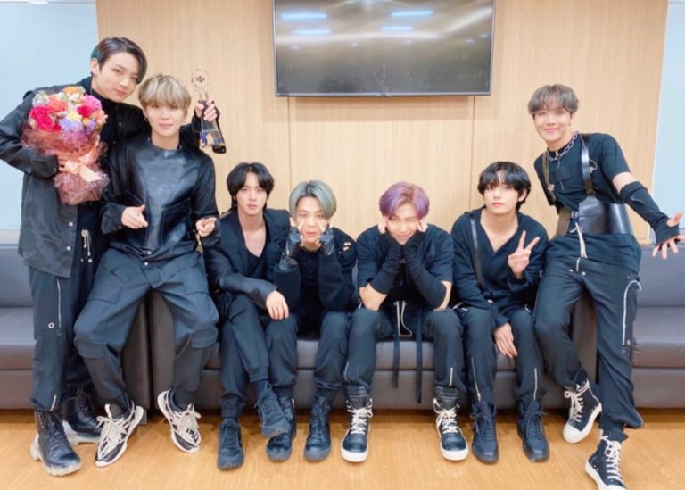 8 Lagu BTS Terkenal yang Jadi Soundtrack Drama Korea - Blog ruparupa